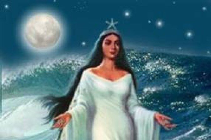 Imagem de Iemanjá é depredada em praia de São Luís