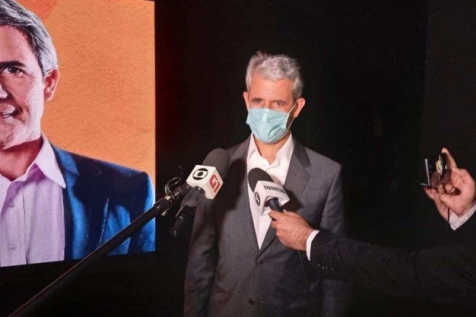 Pré-candidato quer vender Petrobras