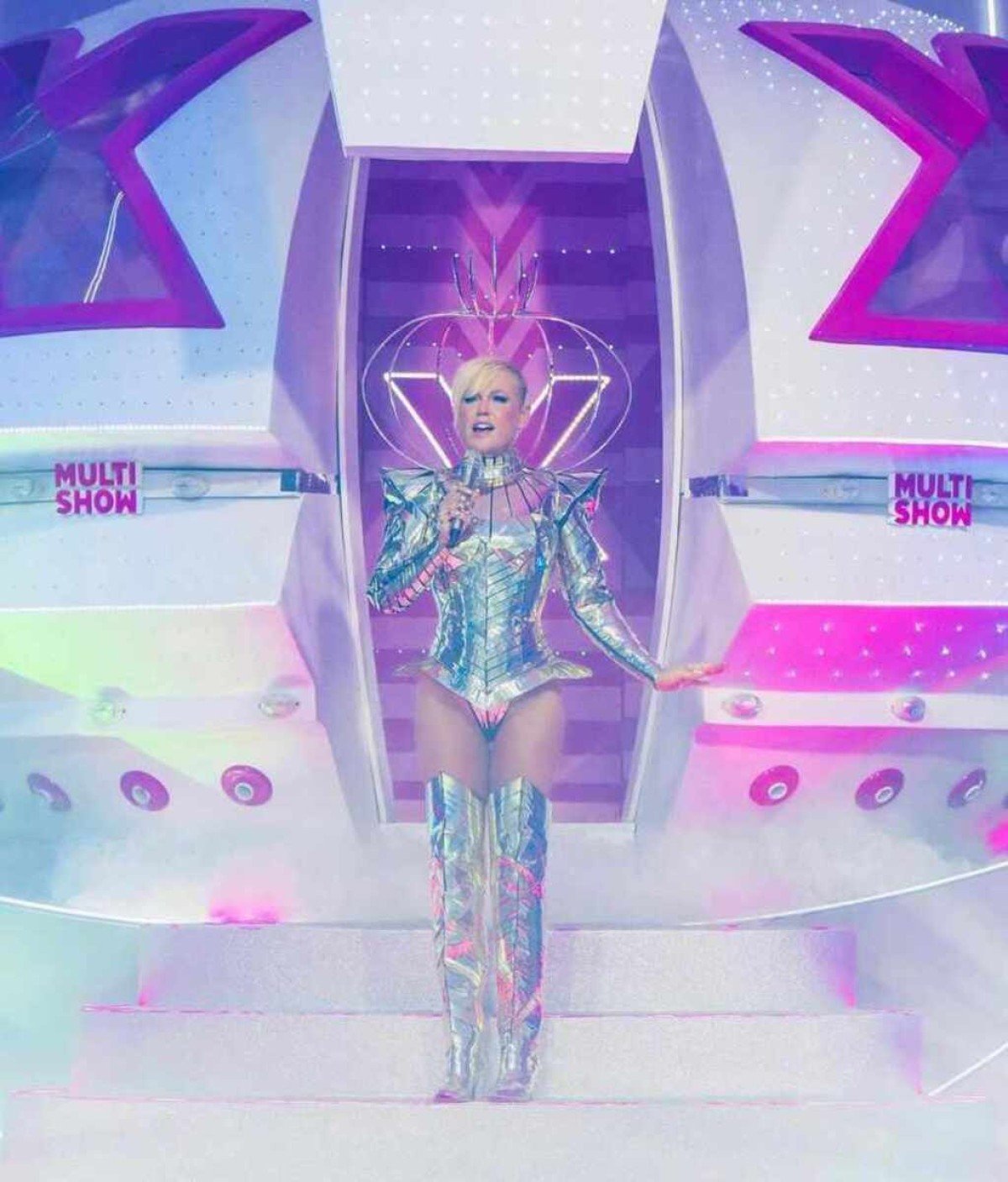 Confira As Celebridades Que Arrasaram Nos Looks Para O Prêmio Multishow