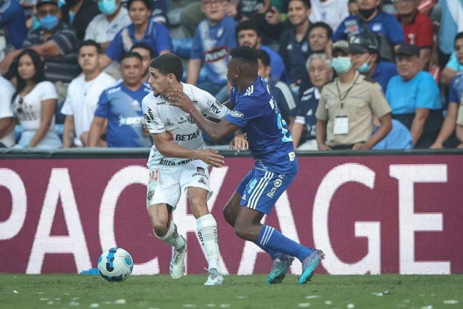 Hulk Perde Pênalti No Fim E Atlético Empata Com Emelec Pela Libertadores