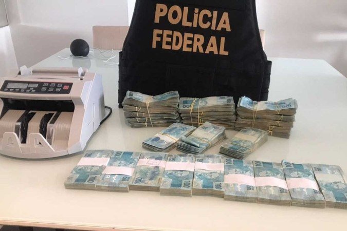 Pf Mira Desembargador E Filho Por Suspeita De Venda De Sentenças