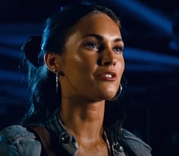 Momentos picantes de Megan Fox: ensaio em floresta entra na lista
