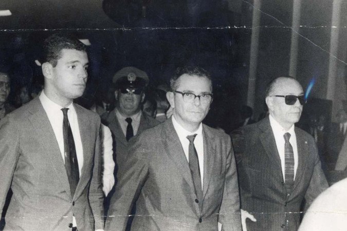 Senador e pai de Collor, Arnon de Mello matou colega dentro do Congresso; relembre