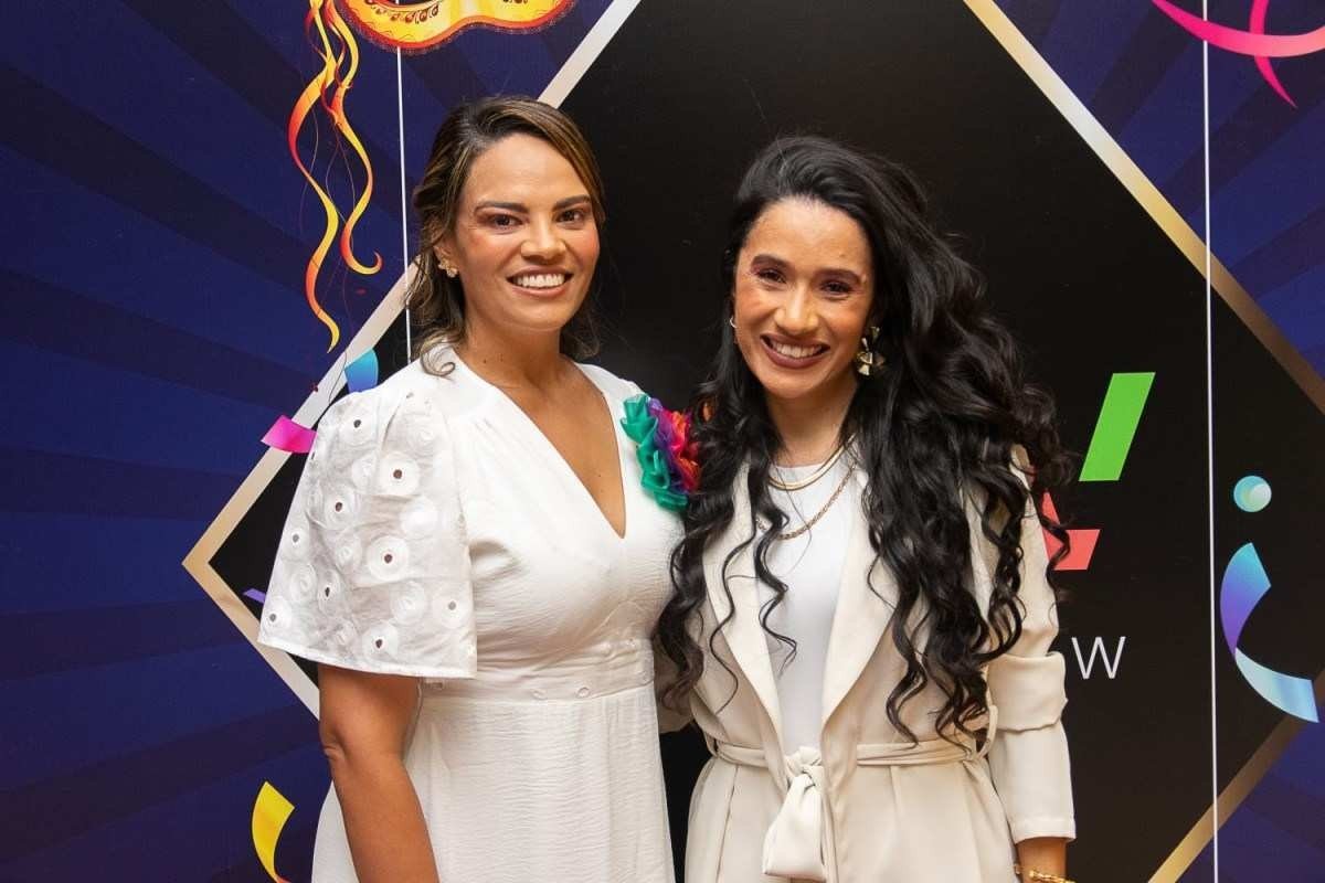 Desfile de moda enaltece a beleza das mulheres da terceira idade no DF