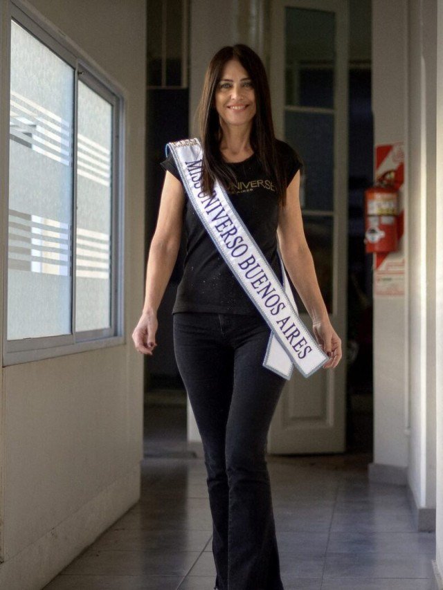 A modelo de 60 anos que pode estar no Miss Universo