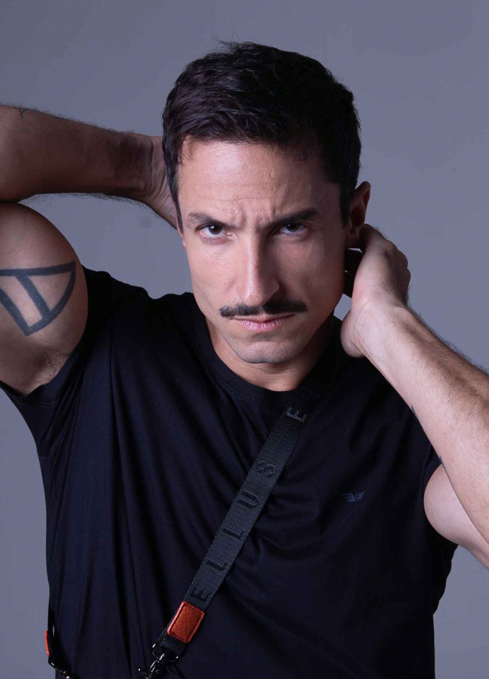 'Quem evoluiu busca reparar danos históricos', avalia o ator Felipe Mafra