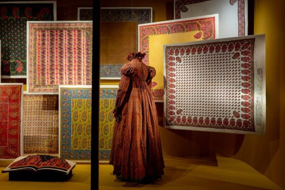 Cidade histórica da França inaugura 'museu da moda' com mais de 20 mil ...