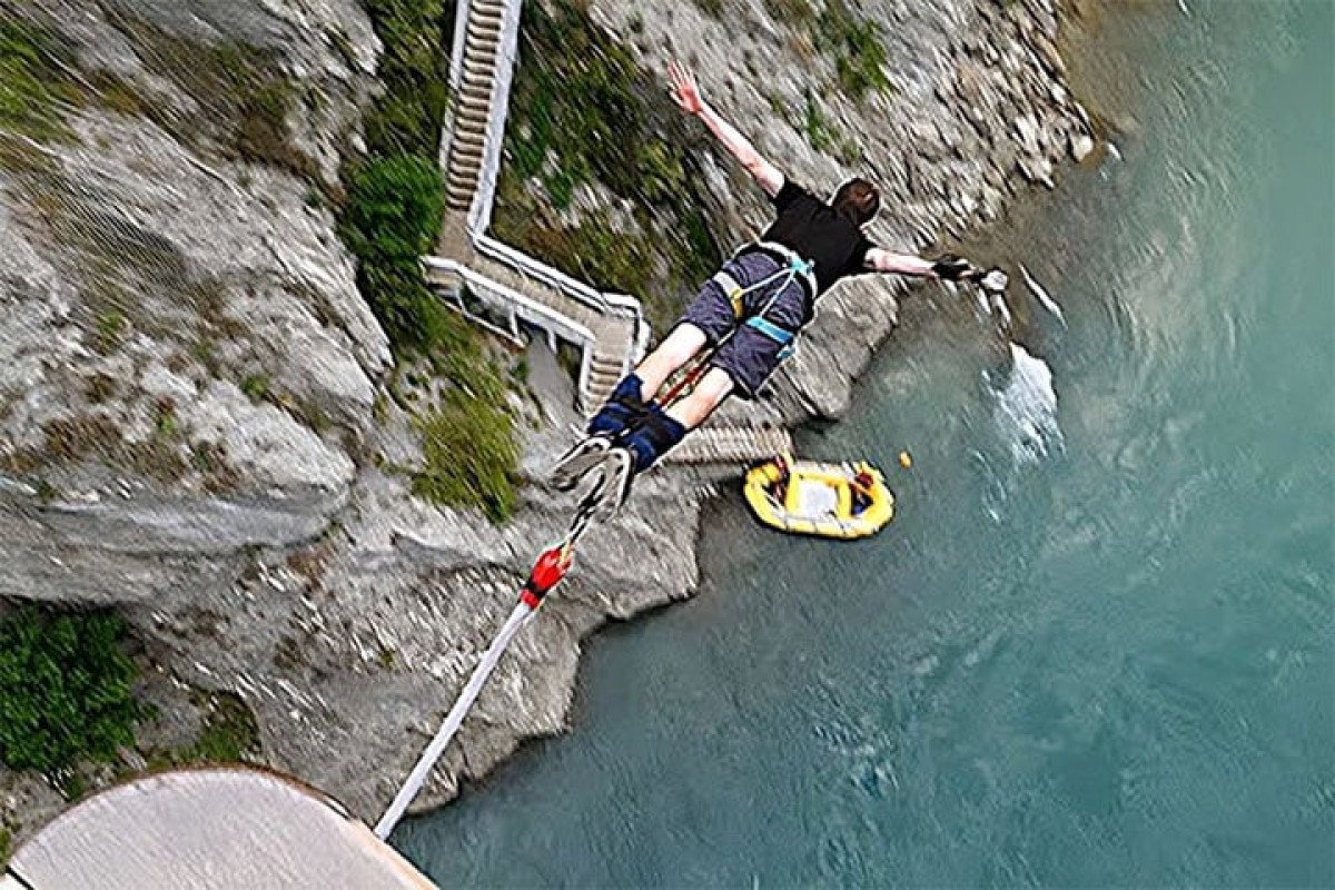 Adrenalina na veia: destinos incríveis para saltar de bungee jumping