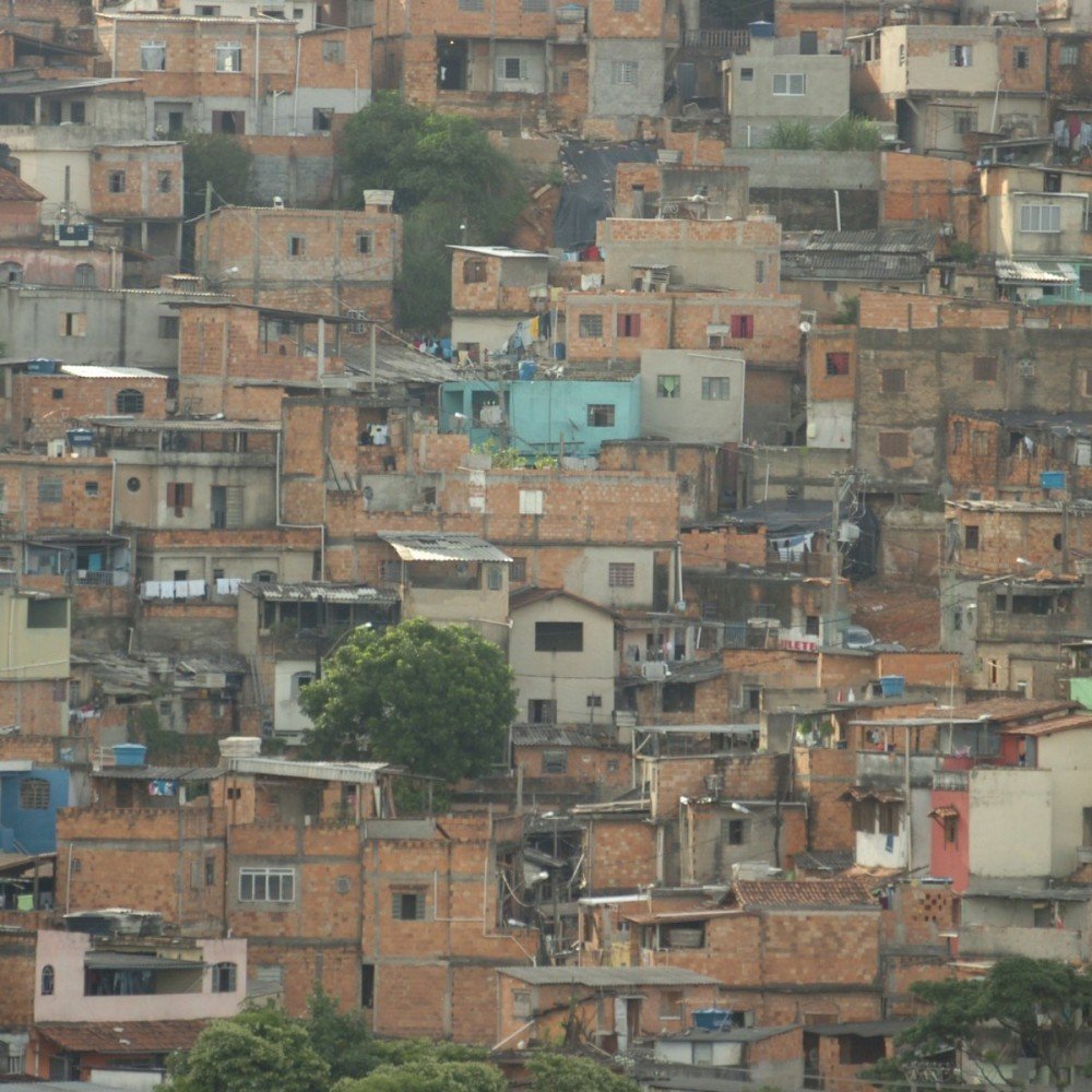 Forças de segurança se unem e fazem operação na Pedreira Prado Lopes, em BH